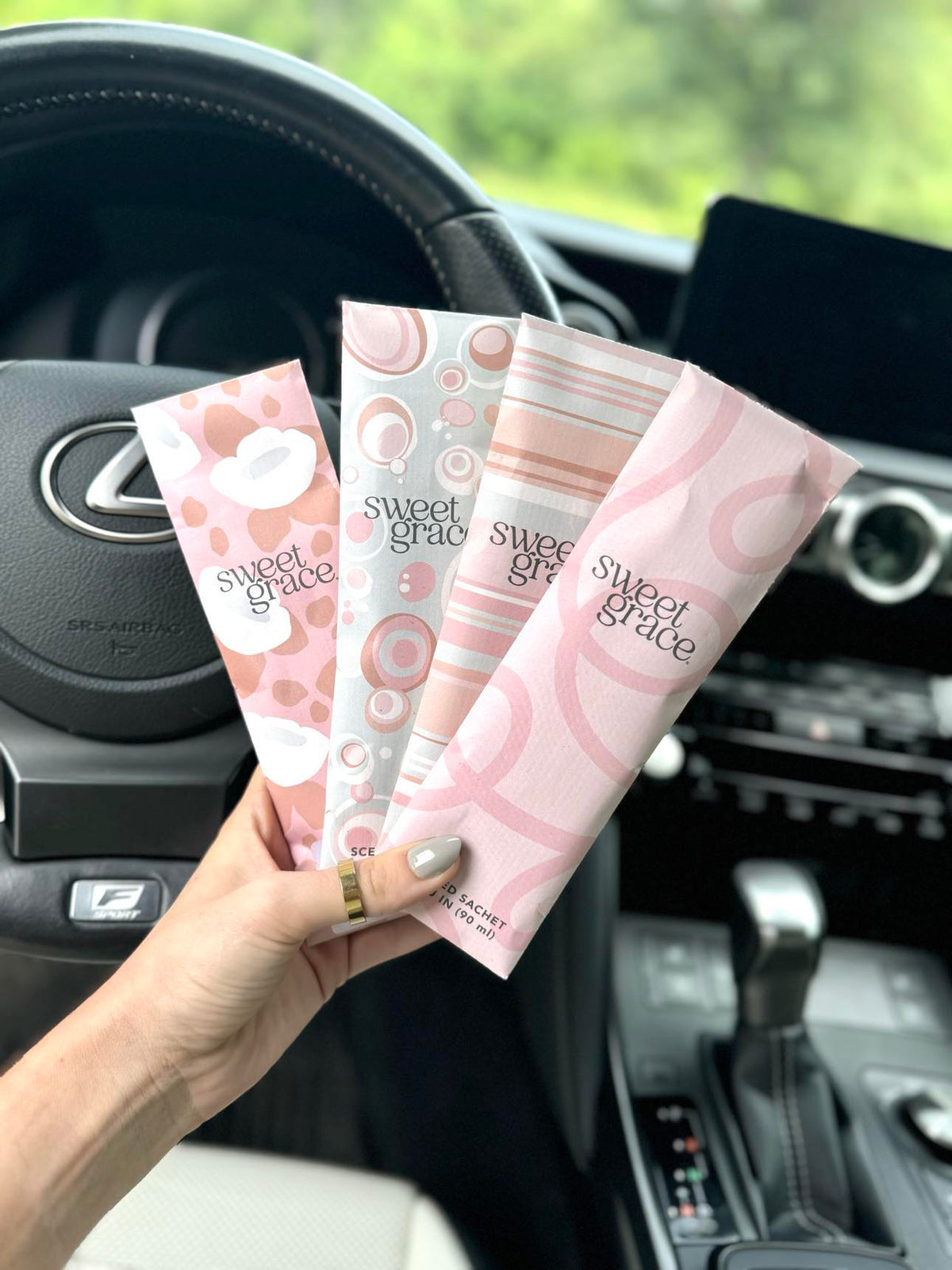 Slim Sachet Sweet Grace – Dash Forward